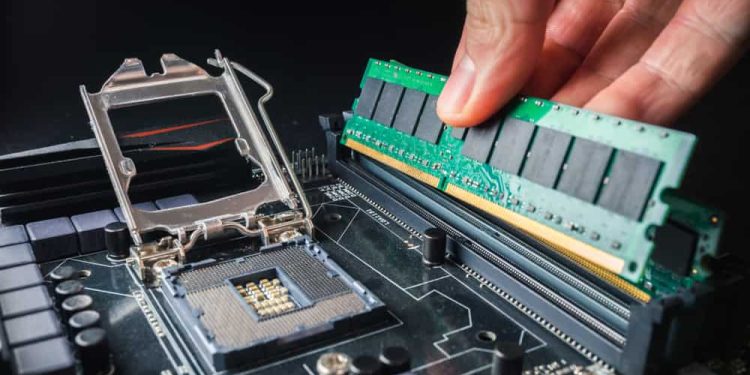 Is Old RAM Worth Anything? 5 Things to Do with Old Memory Sticks - The ...