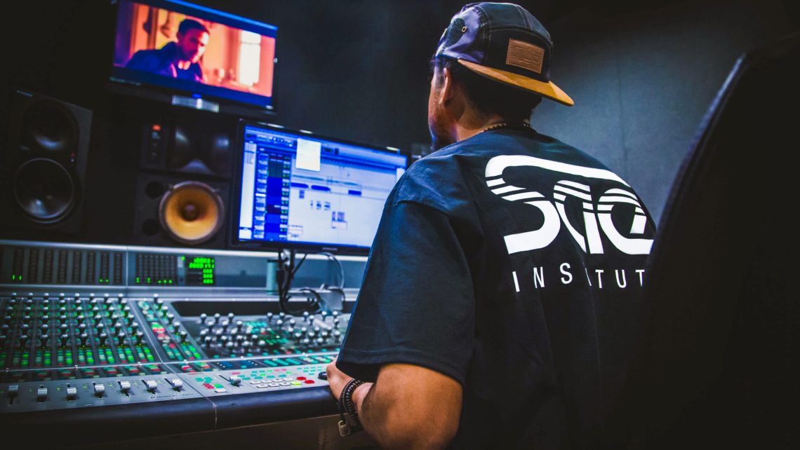 Top 15 Free & Paid Online Music Production Courses - The Fordham Ram